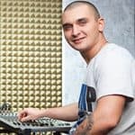 How To Become A Studio Engineer, A Beginner's Guide - Music Industry How To