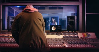 How To Become A Studio Engineer, A Beginner's Guide - Music Industry How To
