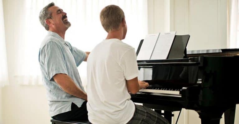 How Hard Is It To Learn Piano? We Tell You The Truth - Music Industry ...