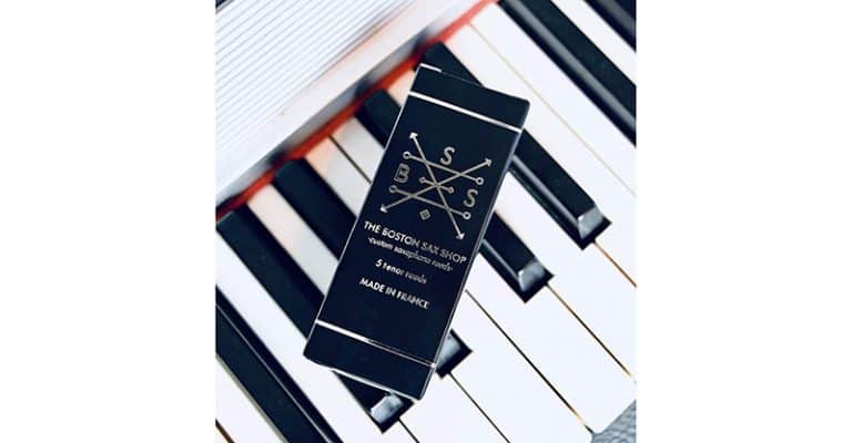 9 Best Tenor Saxophone Reeds 2025, Get A Great Sound With These - Music ...