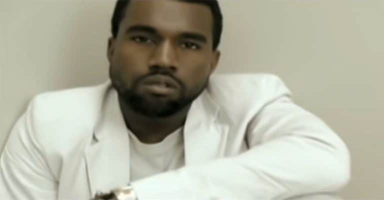 27 Richest Rappers In The World 2025 - Net Worth - Music Industry How To