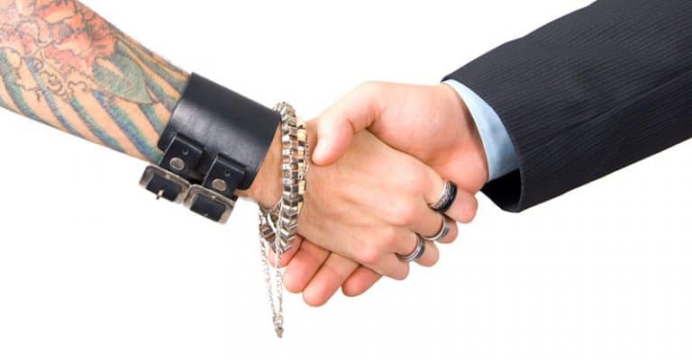 How To Sign A Record Label Contract As A Musician - Music Industry How To