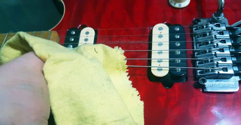 How To Clean Guitar Strings Properly, Acoustic & Electric Strings ...