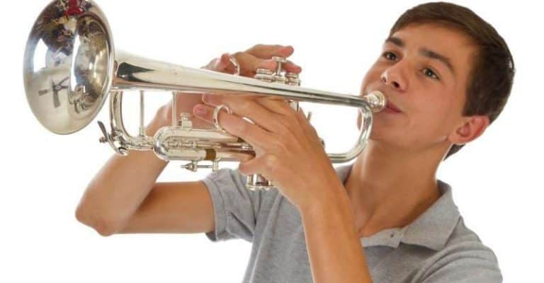 How to Breathe When Playing Trumpet (With Exercises) - Music Industry ...