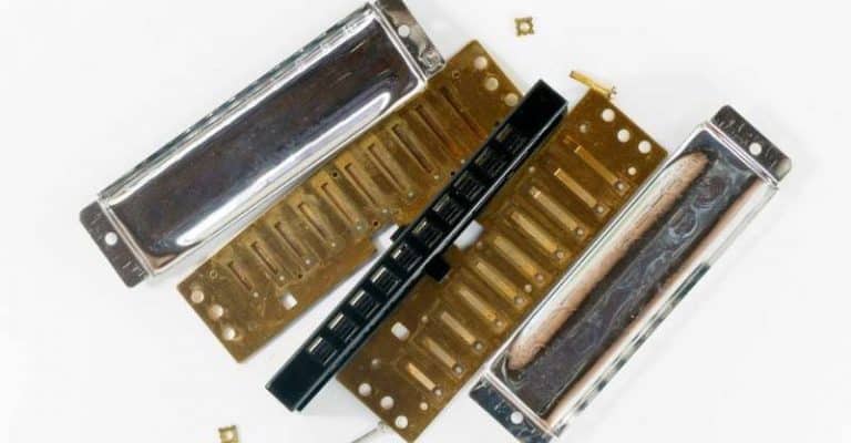 How to Replace a Reed on a Harmonica: Fix Your Reeds Today - Music ...