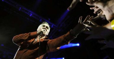 What is Alternative Music? With 9 Top Examples & History - Music ...