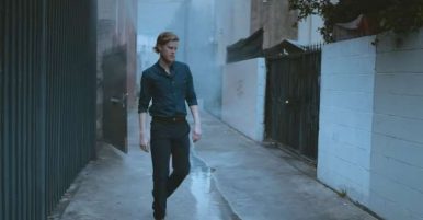 What Is Indie Folk Music? With 9 Top Examples & History - Music ...