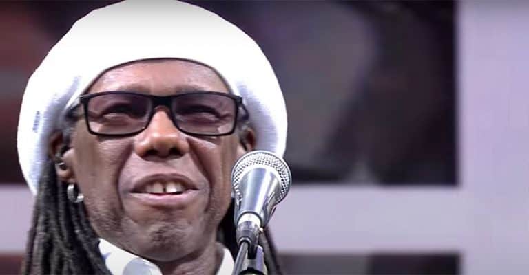 23 Top Black Guitarists, These Guitar Players Rock - Music Industry How To