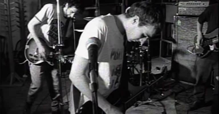 41 Emo Bands Of The 2000s - Music Industry How To