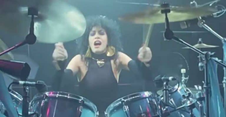 29 Best Female Drummers Of All Time - Music Industry How To