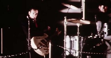 What Is Punk Music? With 9 Top Examples & History - Music Industry How To