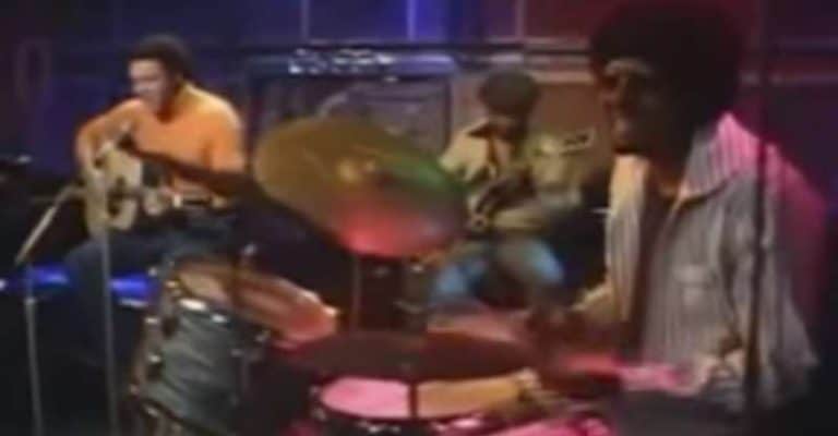 71 Best Drummers Of All Time - Music Industry How To