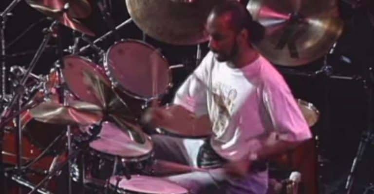 71 Best Drummers Of All Time - Music Industry How To