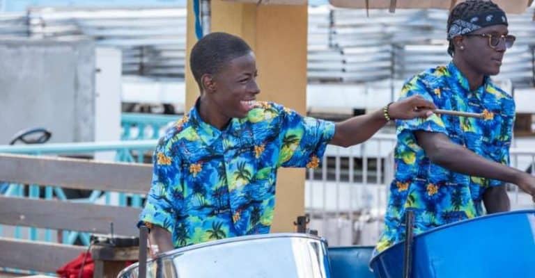 What Is Calypso Music? With 7 Top Examples & History - Music Industry ...