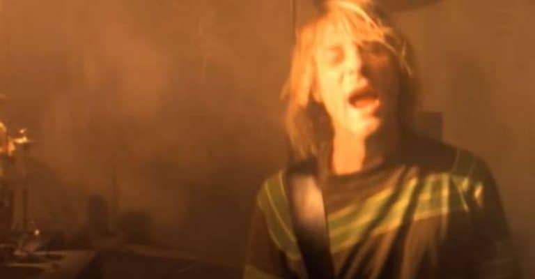 What Is Indie Rock Music? With 9 Top Examples & History - Music ...