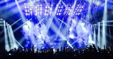 What Is Electro Music? With 7 Top Examples & History - Music Industry ...