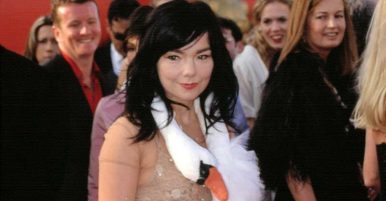 What Is Experimental Music? With 7 Top Examples & History - Music ...