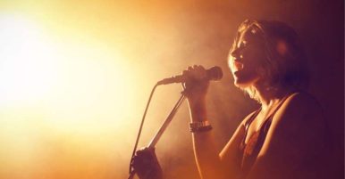 What Does a Singer Do? With Real Examples - Music Industry How To