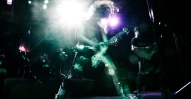 What Is Punk Music? With 9 Top Examples & History - Music Industry How To