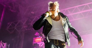 What Is Breakbeat Music? 7 Top Examples & History - Music Industry How To