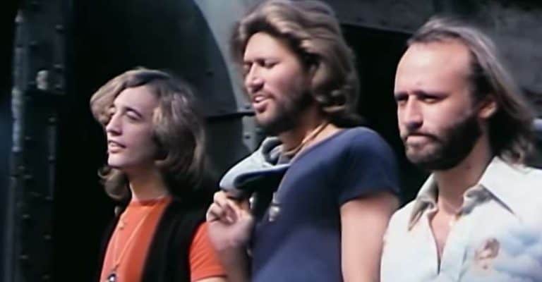 What Is Disco Music? 7 Examples & History - Music Industry How To