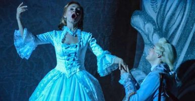 What Is a Coloratura Soprano? - Music Industry How To