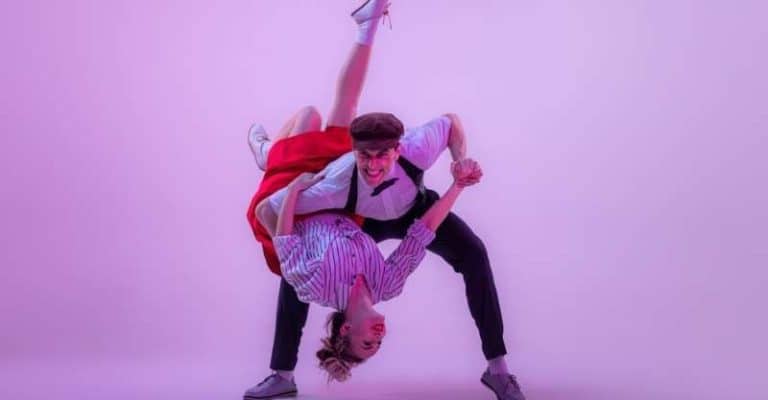 What Is Jazz Dance? With 12 Top Examples & History - Music Industry How To