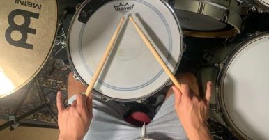 How To Hold Drum Sticks For Beginners; Examples From a Pro - Music ...