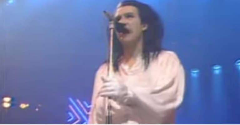 25 Top Punk Bands Of The 80s - Music Industry How To