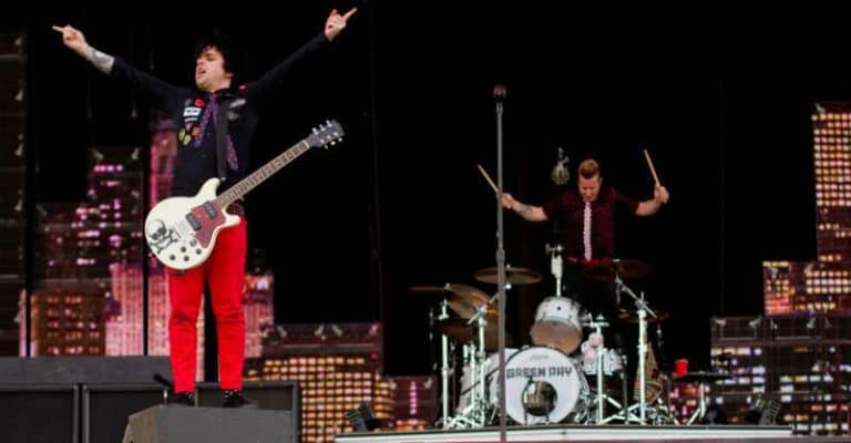 27 Best 90s Alternative Bands Ever - Music Industry How To