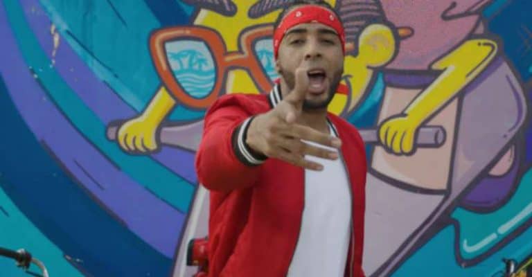 29 Best Spanish Rappers - Music Industry How To