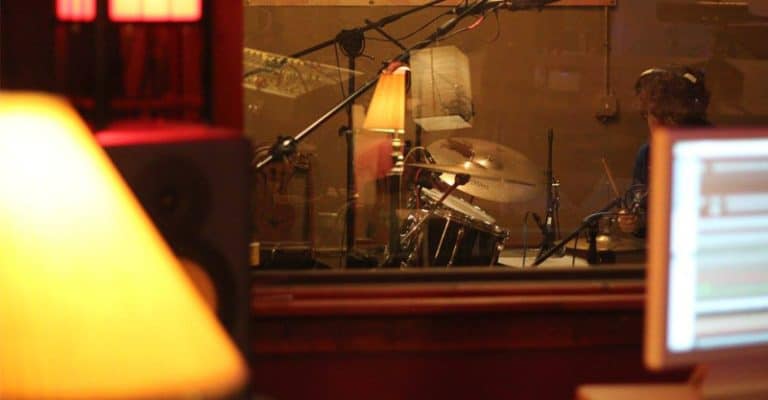21 Best Recording Studios In Chicago - Music Industry How To