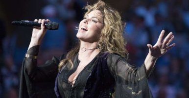 19 Best Female Singers With Low Voices - Music Industry How To