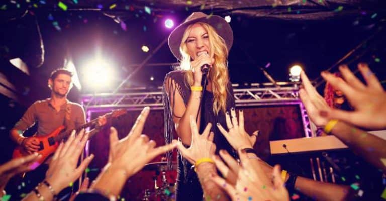 209 Compliments & Comments For Singers - Music Industry How To