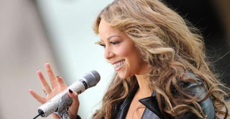 25 Best Singers With Perfect Pitch - Music Industry How To