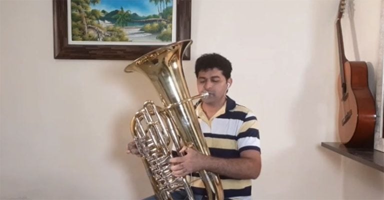 17 Easy Tuba Songs For Beginners - Music Industry How To