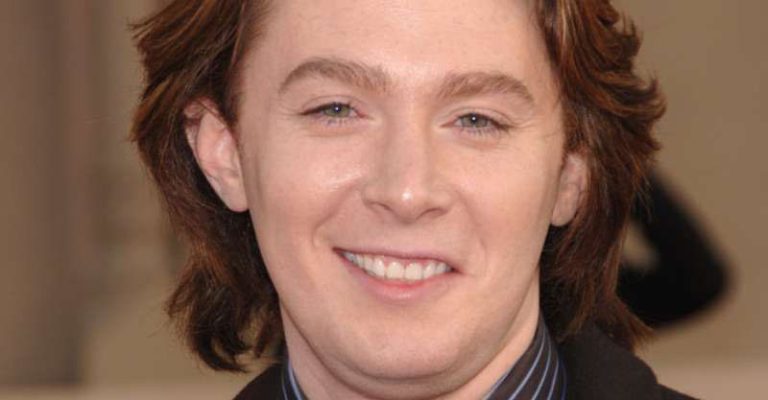 31 Best Gay Male Singers - Music Industry How To