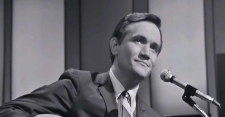 27 Best Country Singers Of The 60s - Music Industry How To