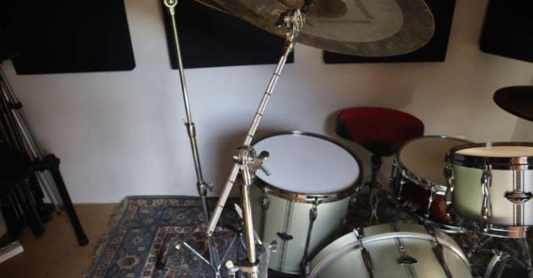How To Set Up A Drum Set For Beginners - Music Industry How To