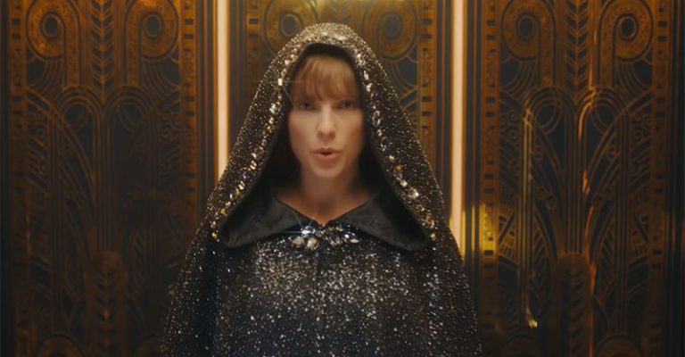 27 Best Girl Songs For Instagram Stories - Music Industry How To