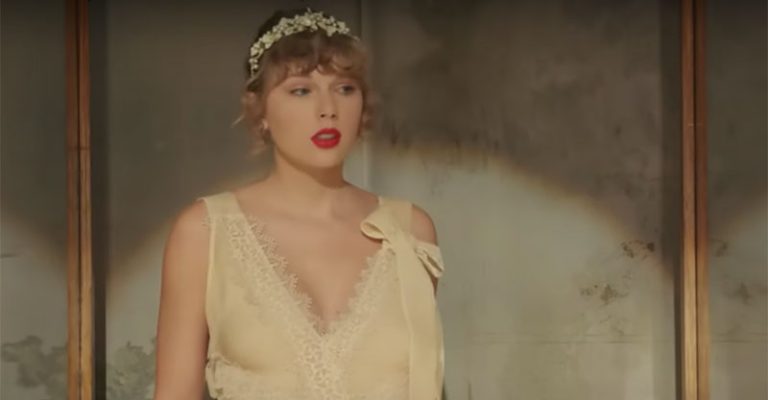 Who Writes Taylor Swift Songs? With Examples - Music Industry How To